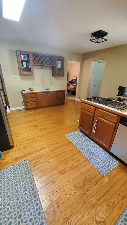 Kitchen layout help