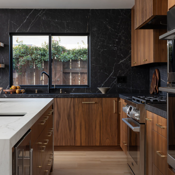 75 Kitchen with Black Backsplash Ideas You'll Love - June, 2025 | Houzz
