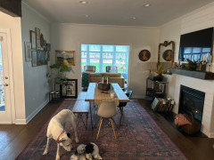 Odd open space - floating rug