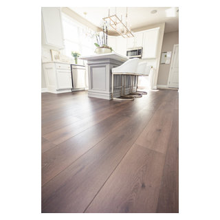 Catura Signature | Modin Rigid LVP Customer Space | New Carlisle, Ohio ...