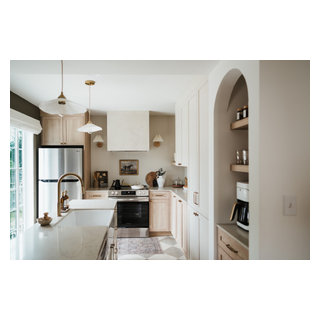 The Angus - Kitchen - Toronto - by Curate & Company Inc. | Houzz