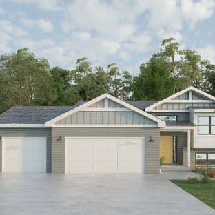 75 Beautiful Split-Level Exterior Home with a Black Roof Pictures ...