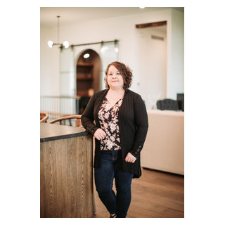 Meet the Team: Karen Bundy - Kansas City - by Owen Homes LLC | Houzz
