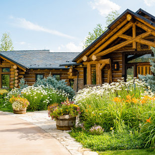 75 Beautiful Rustic Driveway Pictures & Ideas | Houzz