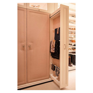 Norfield Court - Traditional - Closet - Los Angeles - by Carte Blanche ...