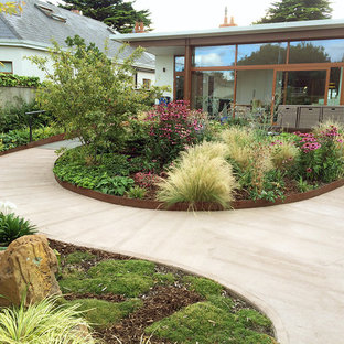 75 Beautiful Coastal Backyard Landscaping Pictures & Ideas | Houzz