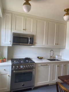 Hardware for 2000s Oak Cabinets