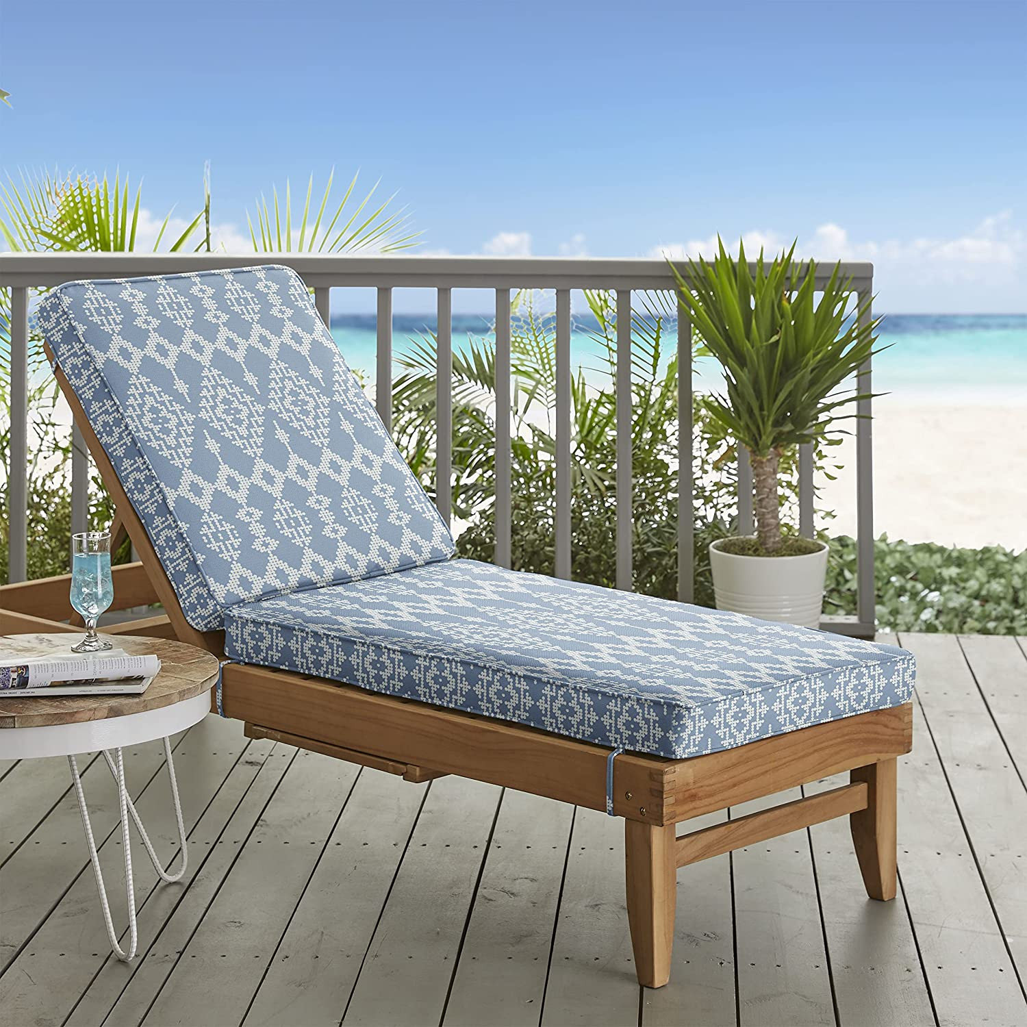 Outdoor Chaise Lounge Cushion, Hinged Design With Diamond Patterned ...