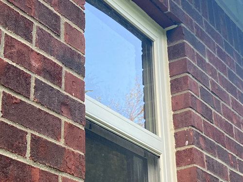 Builder grade windows. Bad install?