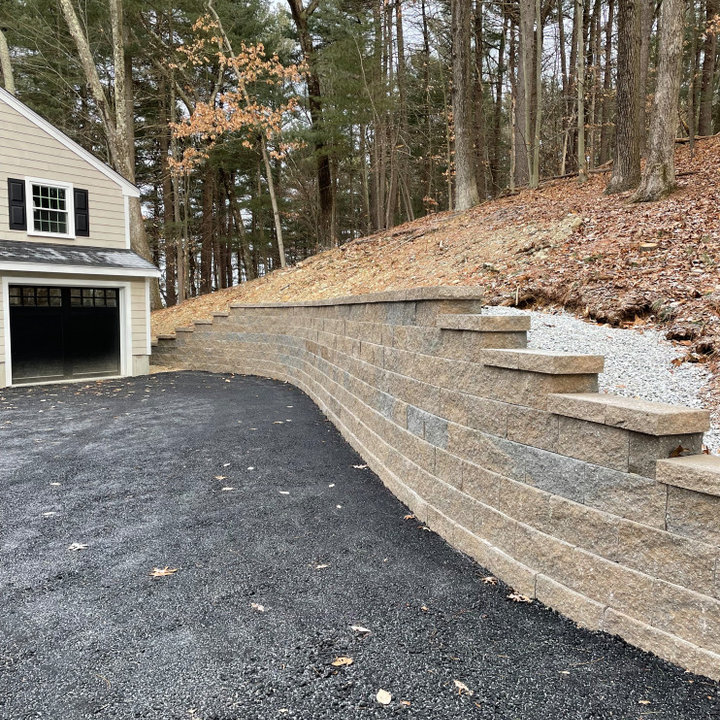 75 Hillside Driveway Ideas You'll Love - June, 2025 | Houzz