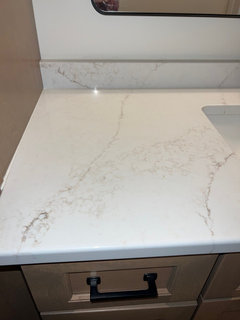What quartz countertop & floor goes with Natural Cherry Cabinets ...