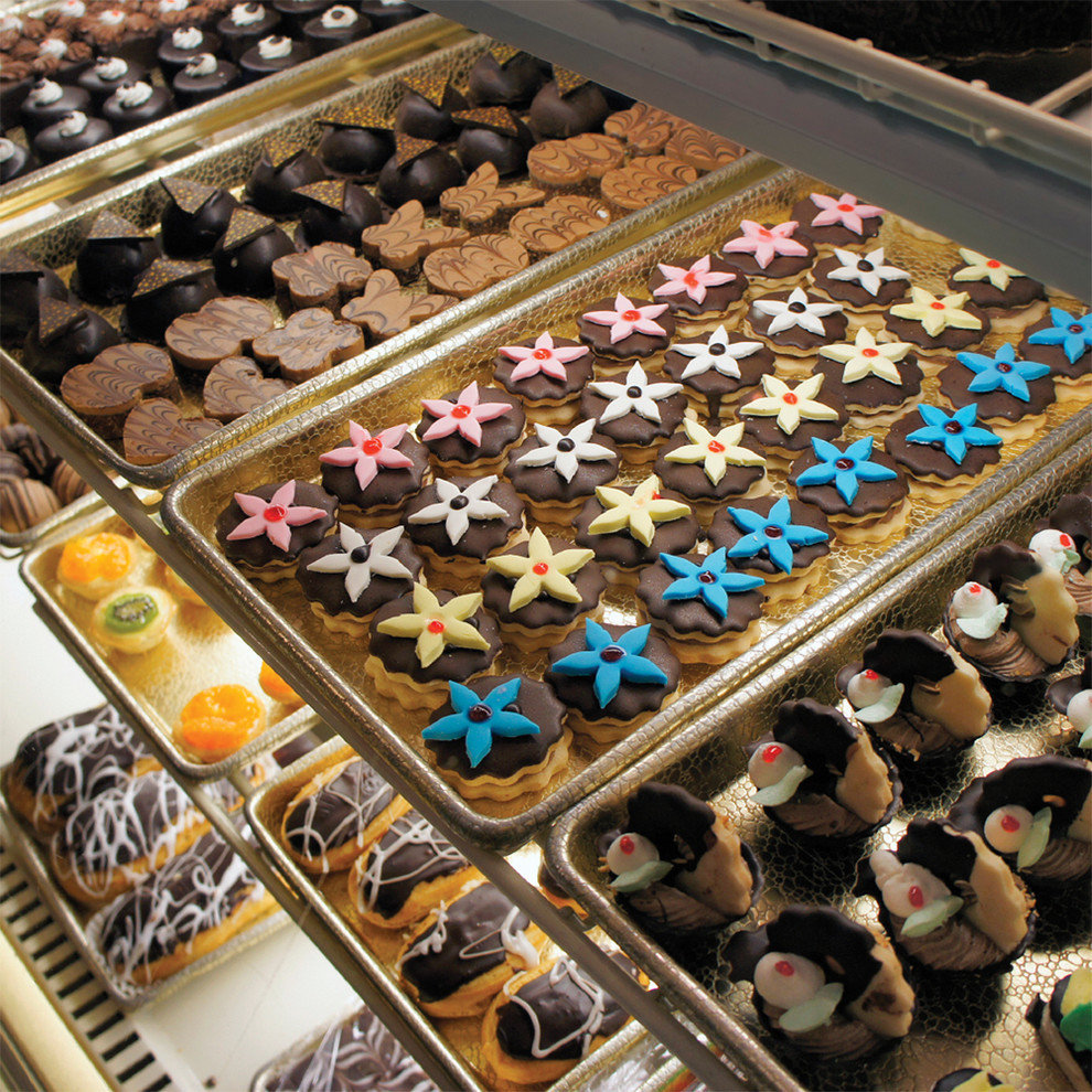 Sleek Led 24" 6000K White With Switch, White - Modern - Undercabinet ...