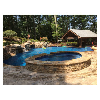 Free Form Swimming Pool: Dive into Timeless Elegance - Traditional ...