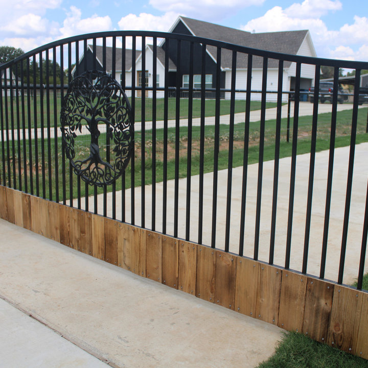 75 Metal Fence Gate Ideas You'll Love - October, 2025 | Houzz