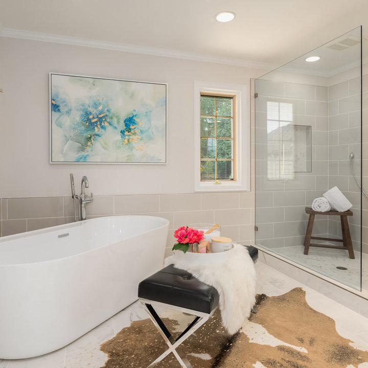 75 Freestanding Bathtub Ideas You'll Love - April, 2026 | Houzz