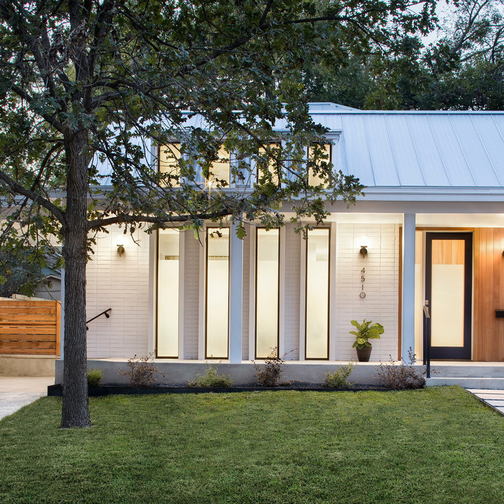 75 Small Gable Roof Ideas You'll Love - December, 2025 | Houzz