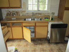 Formica Laminate Kitchen Cabinets Ideas....HELP!!!!!!!!!!!