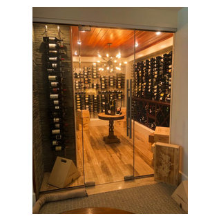 Glass Enclosed Wine Cellars - Moderne - Cave à Vin - Cincinnati - par ...