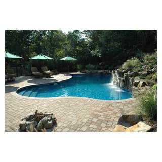 Deep End and Shallow End Stairs (Long Island/NY) - Pool - New York - by ...