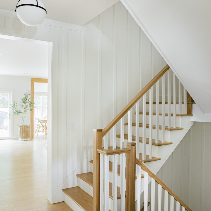 75 Coastal Staircase Ideas You'll Love - January, 2026 | Houzz