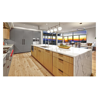Clyde Hill Residence - Beach Style - Kitchen - Seattle - by Hoke Ley ...