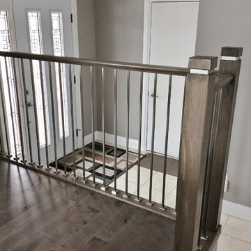 Simple Newel Post - Photos & Ideas | Houzz