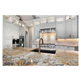 PALMIERA CIRCLE - Transitional - Kitchen - Houston - by SCM Design ...