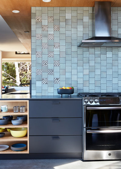 25 Knockout Kitchen Backsplashes