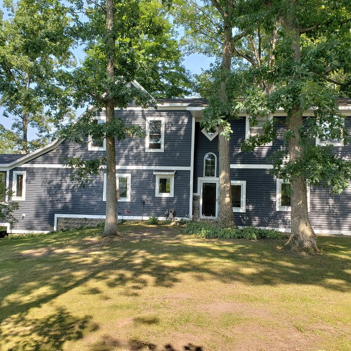 Deep Brunswick Siding - Photos & Ideas | Houzz