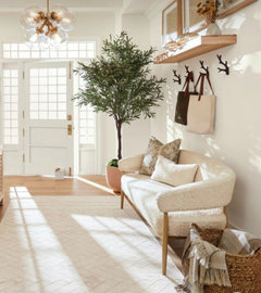 Odd open space - floating rug