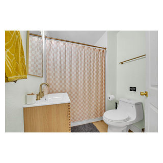 Soho Base | Modin Rigid LVP Collection Eclectic Customer Space | TX ...