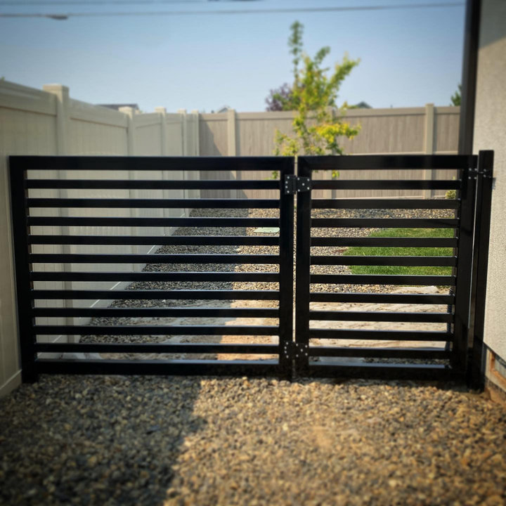 75 Metal Fence Gate Ideas You'll Love - October, 2025 | Houzz