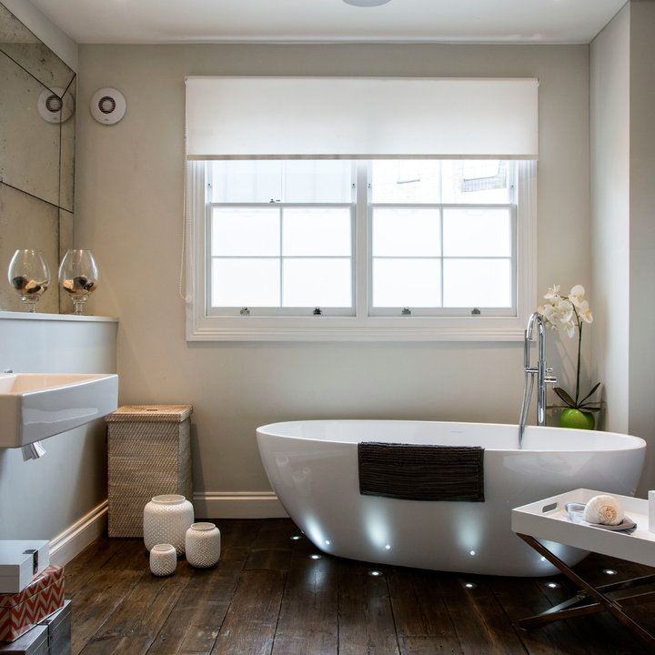 75 Beautiful Bathroom Nib Wall Home Design Ideas & Designs | Houzz AU