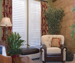 Need help with room layout for two adjoining rooms