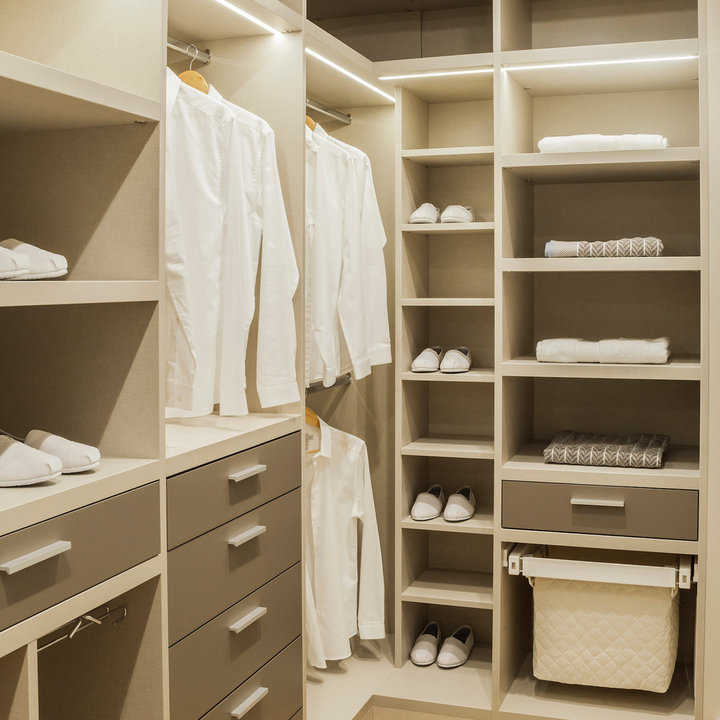 75 Most Popular Walk-in Wardrobe Design Ideas for 2019 - Stylish Walk ...