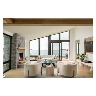 Harpswell Home - Beach Style - Living Room - Portland Maine - by Wright-Ryan Homes | Houzz