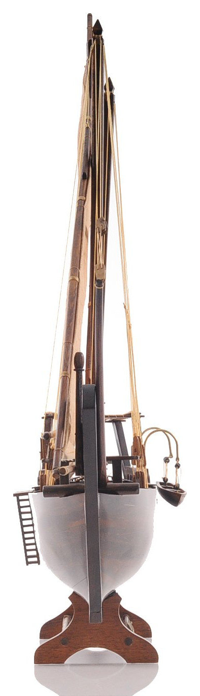 DHOW Medium Model Display - Beach Style - Decorative Objects And ...