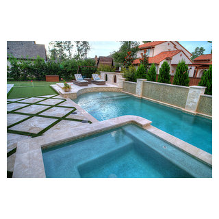 Lovely pool with Putting Green - Classique - Piscine - Houston - par ...