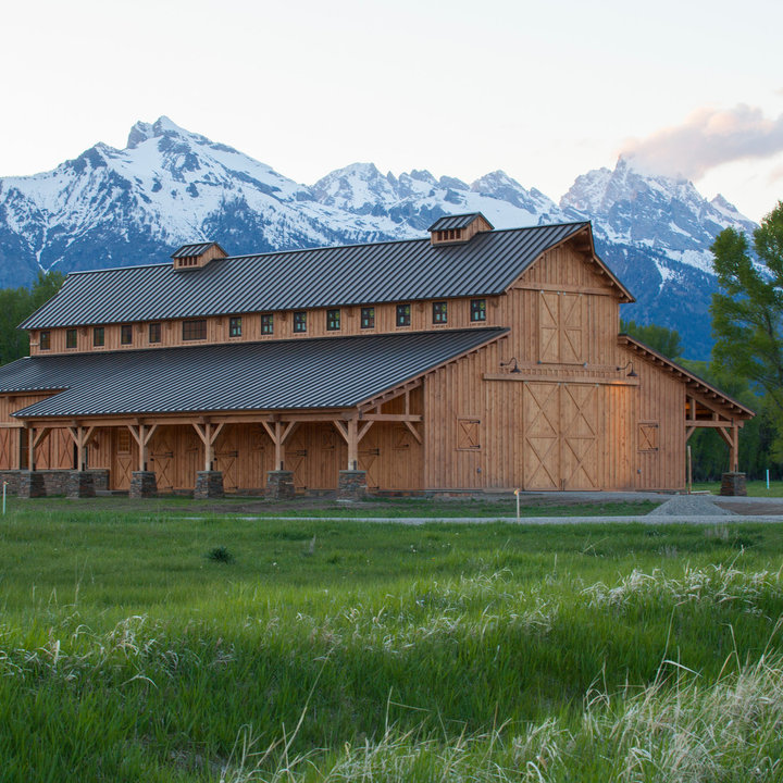 Pole Barn Interior - Photos & Ideas | Houzz