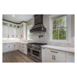 Spratlin Mill - Farmhouse - Kitchen - Atlanta - by Jeremy Helton ...