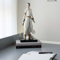 Lladro Rey Star Wars Figurine 01009414 - Contemporary - Decorative ...
