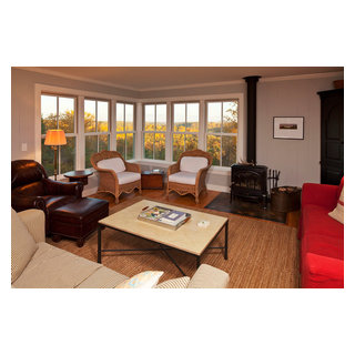 Holly Ridge Farmhouse - Farmhouse - Minneapolis - by SALA Architects ...