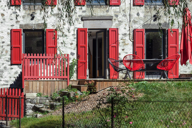 14 idées déco pour oser l'ultra-coloré au jardin