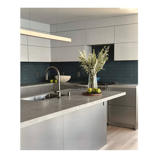 Alki Waterfront - Modern - Kitchen - Seattle - by Shoshi Designs | Houzz