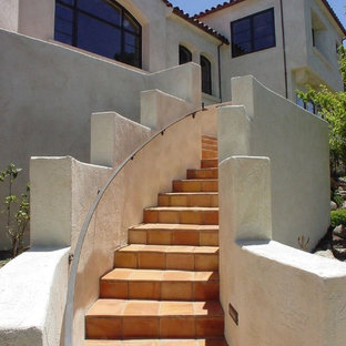 75 Beautiful Staircase With Terra-Cotta Risers Pictures & Ideas | Houzz