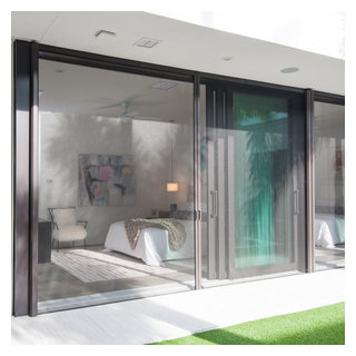 Phantom Screens - Modern - Patio - Other - by Phantom Screens | Houzz