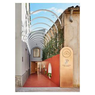 Bodega Joan Segura Pujades - Contemporary - Wine Cellar - Barcelona ...