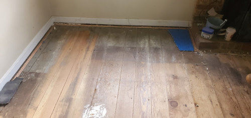 Old flooring, 1700-1800s house