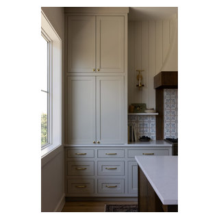 Old Enfield - Transitional - Kitchen - Austin - by Audrey Scheck Design ...