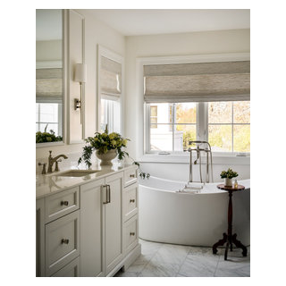 Glenview Family Home - Transitional - Bathroom - Chicago - by London ...